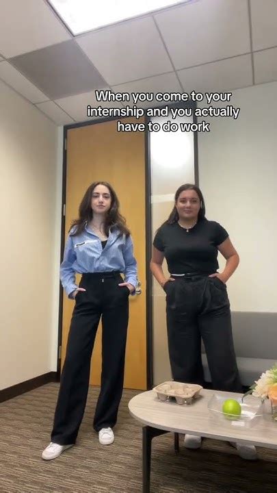 When Youre An Intern And You Realize That Work Is Actually Work Internship Shorts 2023