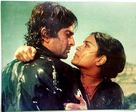 Shirtless Bollywood Men Shashi Kapoor And Zeenat Aman In Satyam Shivam Sundaram The Sizzling