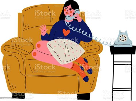 안락의 자에 앉아 레트로 전화에 이야기 하는 젊은 여자 집과 편안한 벡터 일러스트 레이 션에서 소녀 지출 주말 가구에 대한 스톡