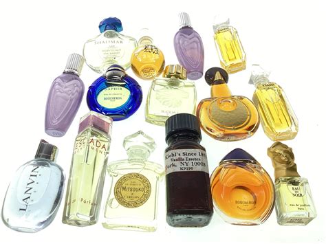 Lot 15 Assorted Mini Sample Size Perfumes