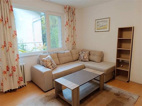 София Двустаен апартамент под наем в ж к Изток Двустаен апартамент под наем 80 кв м Обзаведен Н