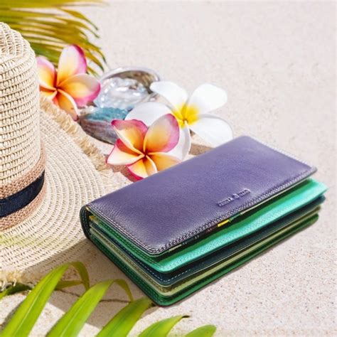 Ladies Purses Layed Back Lifestyle