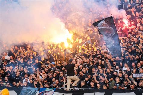 Grobari Napadnuti U Novom Sadu