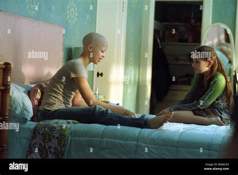 My Sisters Keeper Year 2009 Director Nick Cassavetes Sofia Vassilieva Abigail Breslin Stock