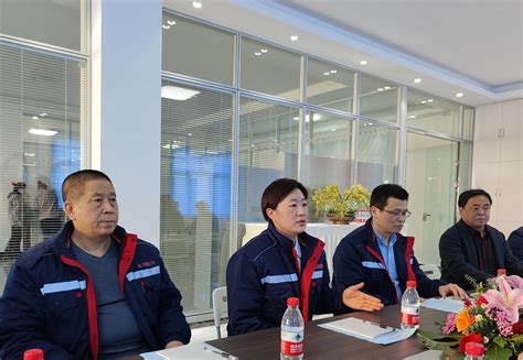 哈尔滨市阿城区委书记孙钊：倾听代表心声 献计企业发展澎湃号·媒体澎湃新闻 The Paper