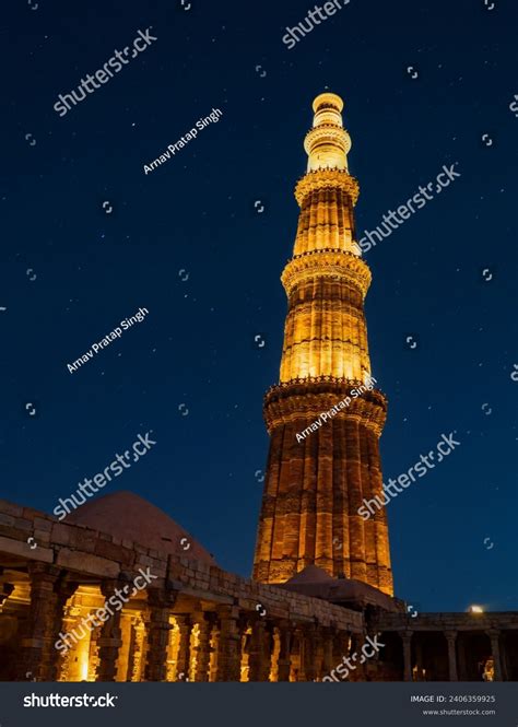 Qutub Minar Simple