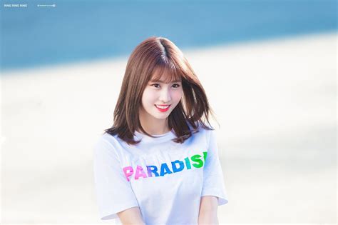 링링링 On Twitter Momo Famosos Sana