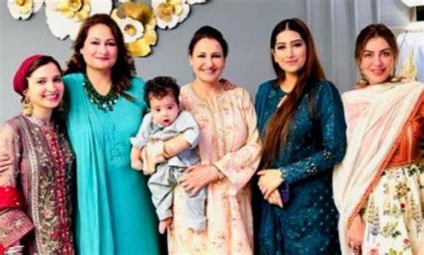 صبا فیصل کی بڑی بہو بھی عید کی دعوت پر مدعو