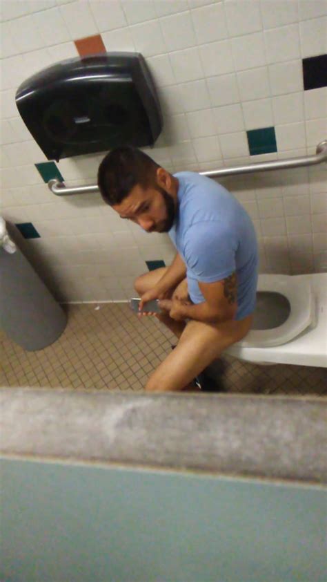 Guy At The Gym Video ThisVid Com