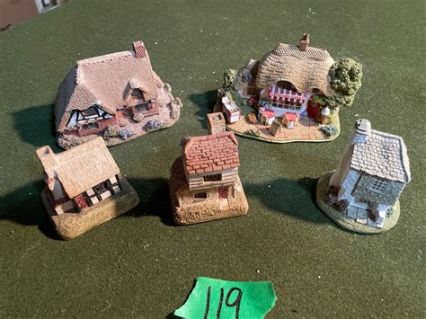 Lilliput Lane Collection Toll House The Rising Sun Raspberry Ripple Millers Creel Cottage