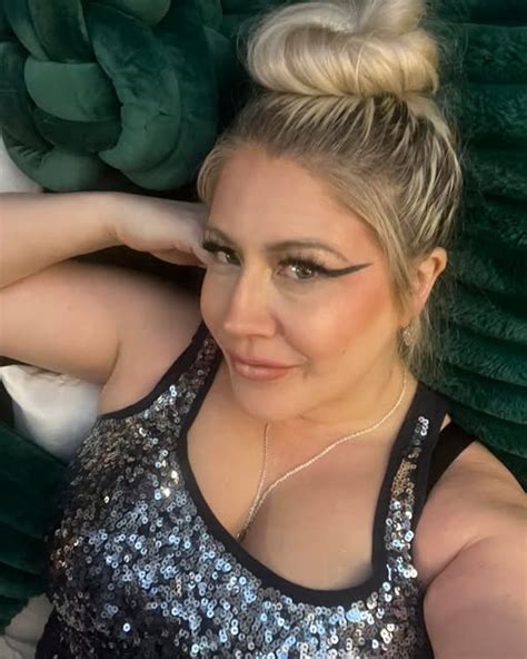 Jessica West Jessicawestofficial • Instagram Photos And Videos