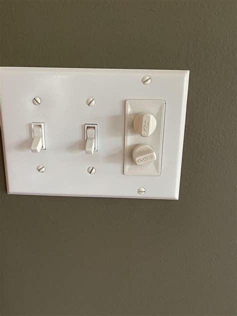 Any Lutron Switch For This Setup R Lutron