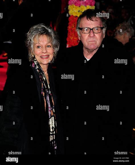 Tom Wilkinson Y Diana Hardcastle