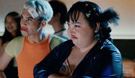 รวมรูปภาพของ ทองประกายแสด Ep 1 ตอนแรก ใบเฟิร์น ทำถึงเกิ๊น เปิดฉากชีวิตเส็งเคร็งของ ทองดี