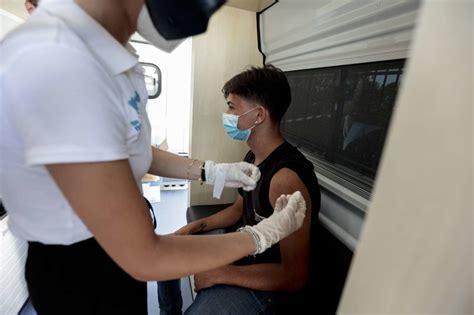 Vaccini Figliuolo Dosi A Disposizione Regioni Salgono A 112 Milioni