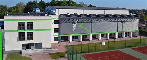 Szkoła Okuniew Szkoła Okuniew Added A New Photo