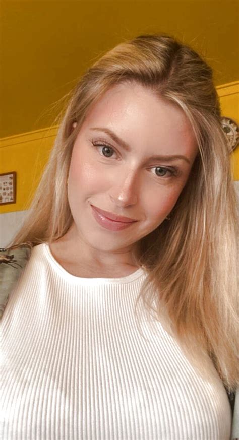 I Hope You Like A Cute Sexy Girl Like Me Rnaturaltitties