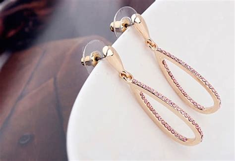 Серьги Овальные розовые цена 667 грн Sitona Art