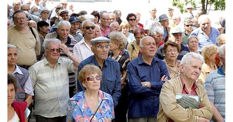 Окончателно Само най бедните пенсионери с надбавка за Великден