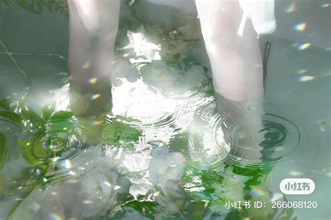 Pin By Anson Yiiz Tan On Digital Art Wallpaper Doodle Green Aesthetic Baby Pink Aesthetic