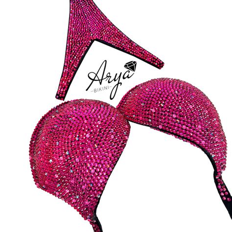 Súťažné Ružové Bikiny Hot Pink Bikini And Wellness Fitness