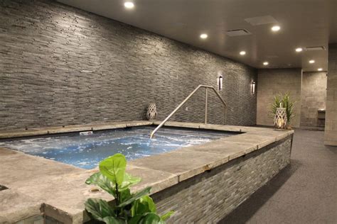 The Grotto Infinity Spa At Grand Colorado On Peak 8