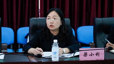 德国维尔茨堡大学阿莎芬堡教学医院总经理Lehotzki一行到我院考察交流 四川护理职业学院招生网