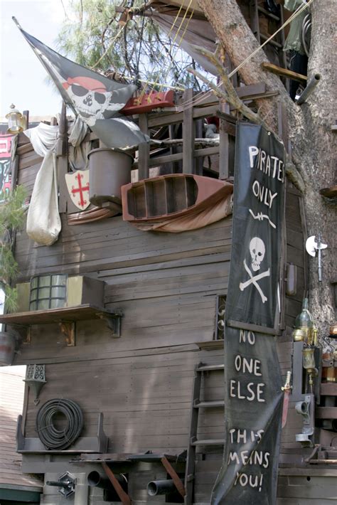 Pirate Ship Treehouse Display In Yard