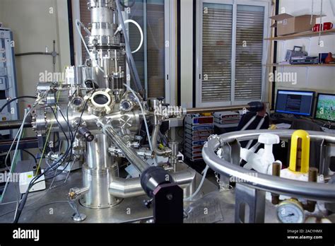 Scanning Tunneling Microscope Scanning Tunneling Microscope In A Lab Scanning Tunneling