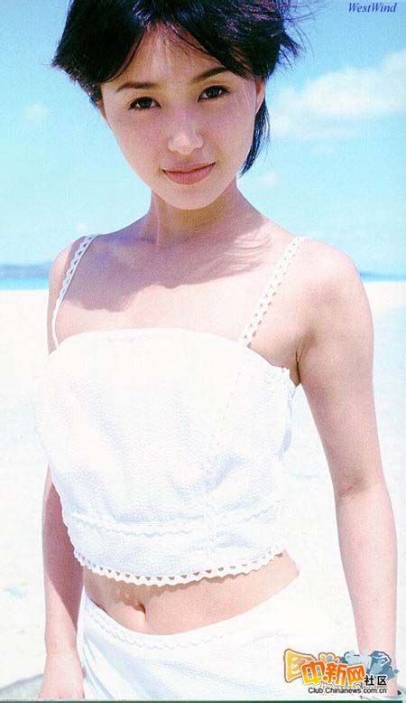酒井法子の昔の姿（写真集） エンタメ