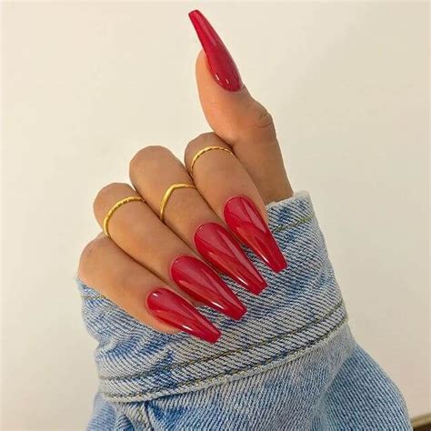 Red Acrylic Nails
