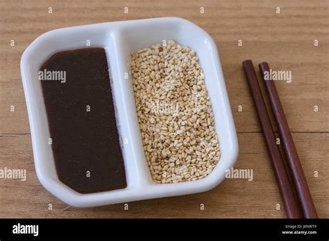 sauce soy soya soy sauce sesame food aliment studio photography asia ...