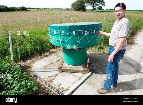 Insect Radar Research Radar Scientist Dr Jason Lim With A Vertical Radar Vertical Radar Is