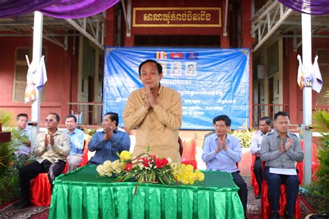 ឯកឧត្តម ងួន រតនៈ អភិបាលខេត្តកំពង់ធំ