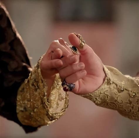 Pin By Maira On Kösem Sultan Royal Aesthetic Sultan Pictures Ottoman Empire