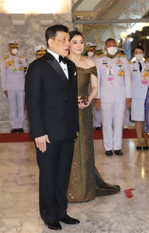 ในหลวง พระราชินี เสด็จฯ ร่วมงาน ครบ 100 ปี วันประสูติ สมเด็จพระเจ้าพี่นางเธอ เจ้าฟ้ากัลยาณิ