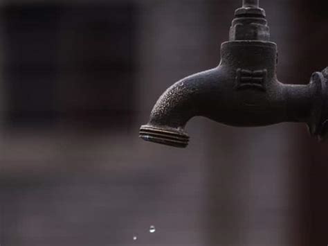 Alert Mumbaikars Water Crisis In Mumbai City As Bmc Announces 24 Hour