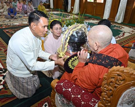 ၂ဝ၂၄ ခုနှစ်၊ ကာကွယ်ရေးဦးစီးချုပ်ရုံး ကြည်း၊ ရေ၊ လေ မိသားစုများ ဝါဆိုသင်္ကန်း ဆက်ကပ်လှူဒါန်းပွဲ