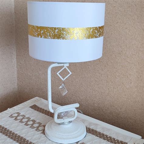 Настільна лампа — ціна 1050 грн у каталозі Настільні лампи Купити