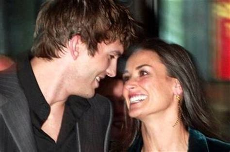 Ashton Kutcher Demi Moore Divorce Its Official Says Demi Ibtimes