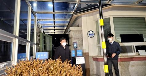 ‘대장동 핵심 김만배 출소“소란 일으켜 송구”