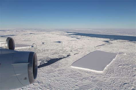 Weird Rectangular Iceberg Isn T Alone In Antarctica NASA Photos Show