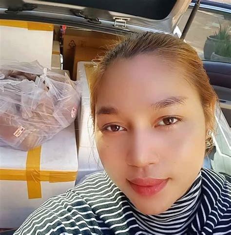 ស្រីអែម ហេង 🍜🔥🔥មីកូរ៉េហិរហោះ 11កម្រិត 💁🏻‍♀️រសជាតិ