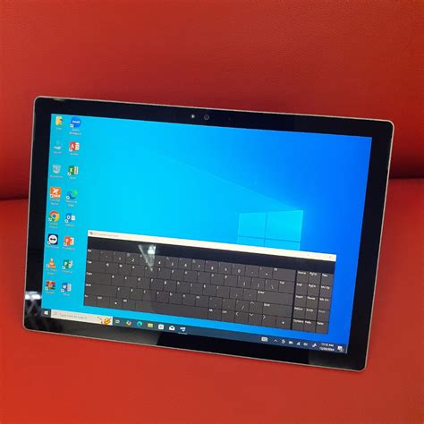 Microsoft Surface Pro 4 Display 2k Core I5 6th Gen Ram 4 Gb Ssd 128 Gb