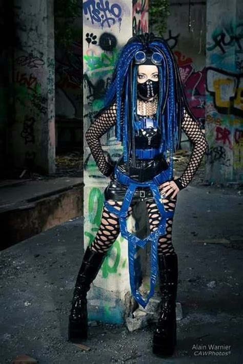 Pin By Catalina Andrea On Cybergoth Cybergoth Style Cybergoth Cybergoth Fashion