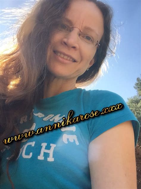 Tw Pornstars Annikarose Twitter Einen Sch Nen Montagabend Das Wochenende R Ckt N Her