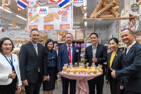 “ปลัดพาณิชย์” เดินสำรวจห้างเวียดนาม สินค้าไทยหลายรายการสุดฮอต โดนใจผู้บริโภค