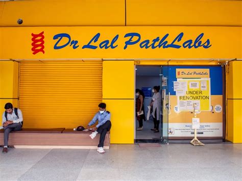 Dr Lal Pathlabs Metropolis Healthcare Shares Fall Over 2 As Amazon