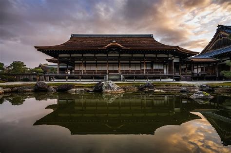 goten photo 世界遺産 真言宗御室派総本山 仁和寺