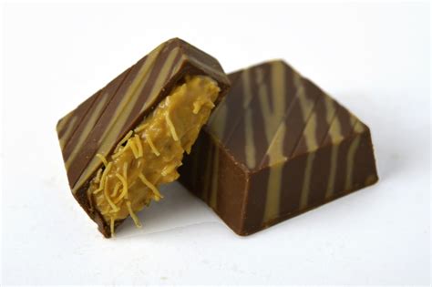 Knefe Lotus Trendy Dubai Chocolate Calice Chocolatier